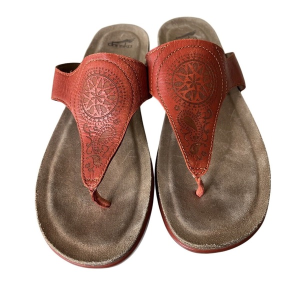 Dansko | Shoes | Dansko Pryia Red Burgundy Tooled Leather Sandals Flip ...